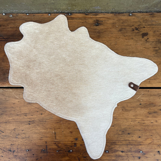 Cowhide Centerpiece – Jill's Homestead