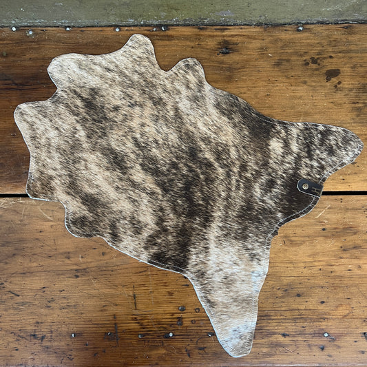 Cowhide Centerpiece – Jill's Homestead