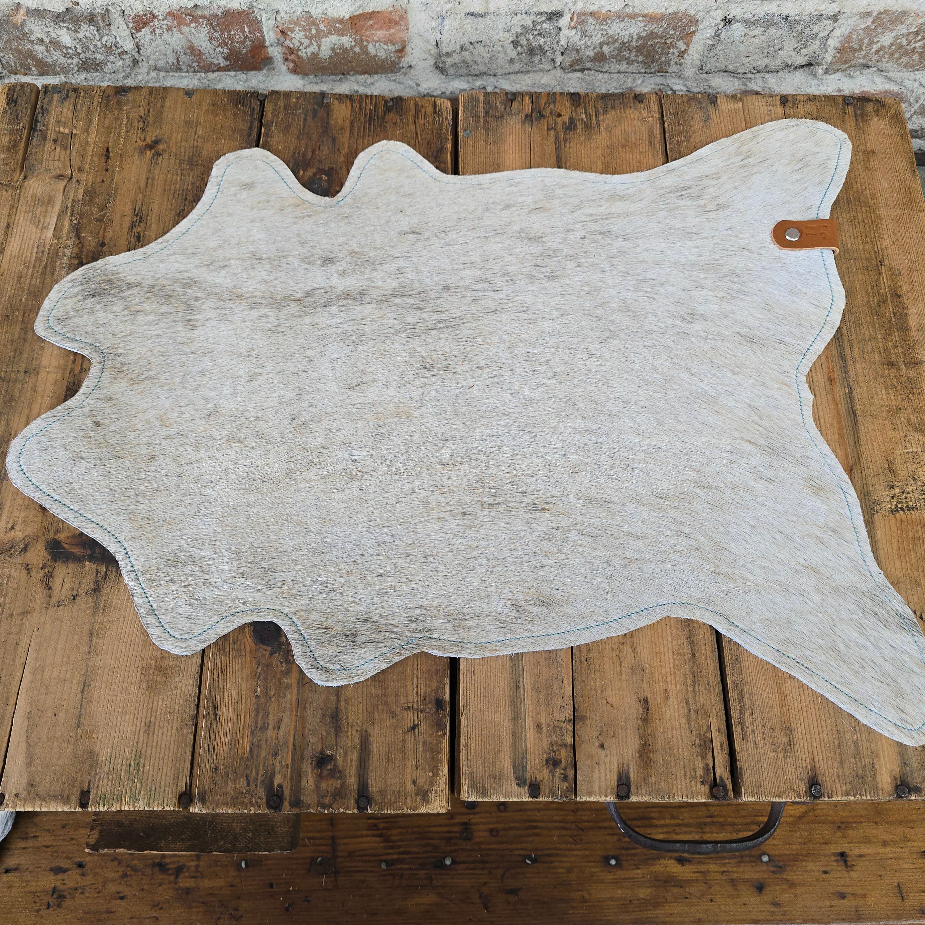 Hair on Hide Cowhide Table Top Centerpiece – Jill's Homestead
